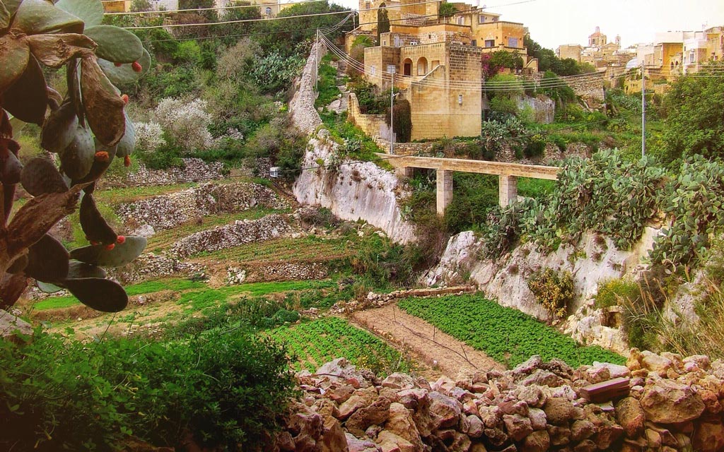 Kercem - Travel 2 Gozo